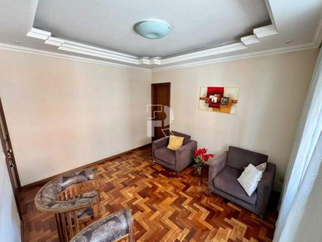 Amplo 3 Quartos no Prado – 110m², 2 Vagas e Localização Privilegiada!
