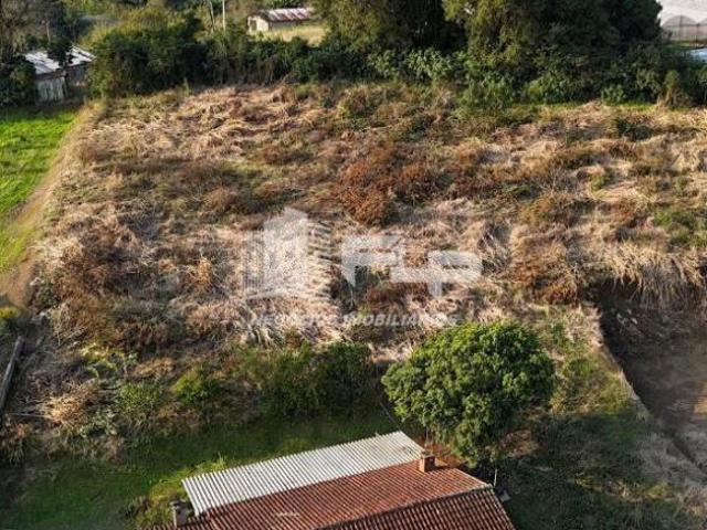 AMPLO TERRENO NO BAIRRO ESCADINHAS