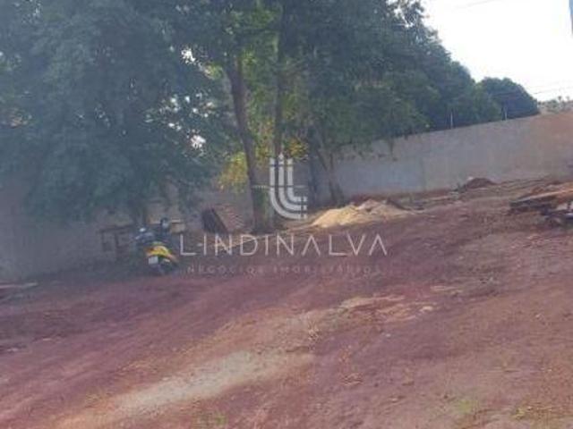 Amplo terreno à venda no Parque Imperatriz com área de 766,17m2