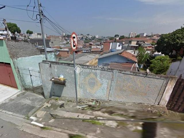 Amplo terreno com 505m² localizado na Vila Linda, em Santo André