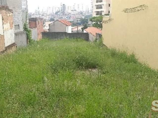 Amplo terreno com metragem de 10,00 x 42,00 na região do bairro da casa verde