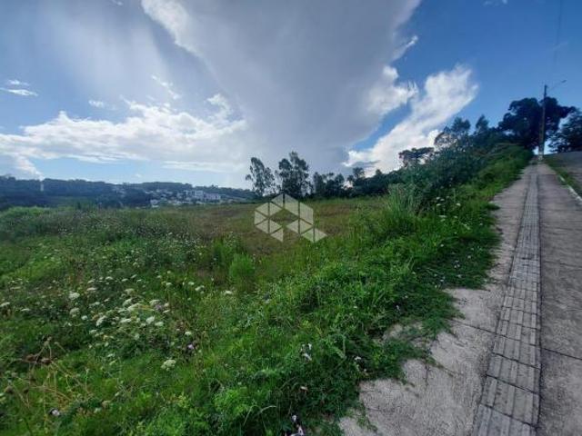 Amplo terreno
