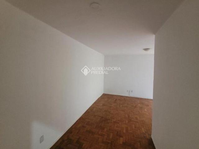 Amplo Apartamento 1 Dormitório com Sacada Av. Bento Gonçalves