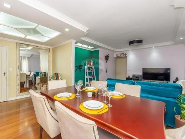 Amplo Apartamento 3 Quartos com Suíte e Varanda – Excelente Conservação!