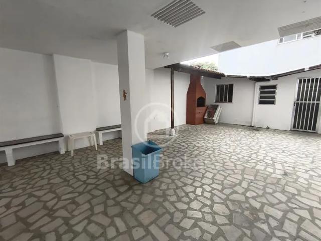Amplo apartamento 3 quartos Próximo à Rua Dias da Cruz