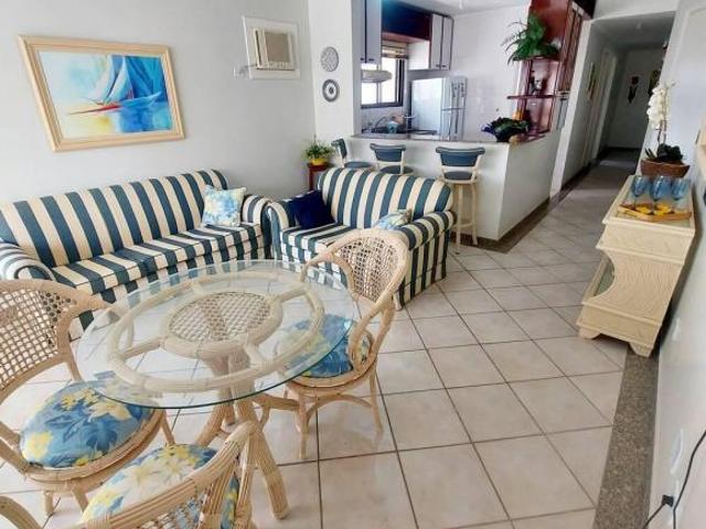 AMPLO APARTAMENTO, VARANDA GOURMET, 200M DA PRAIA!