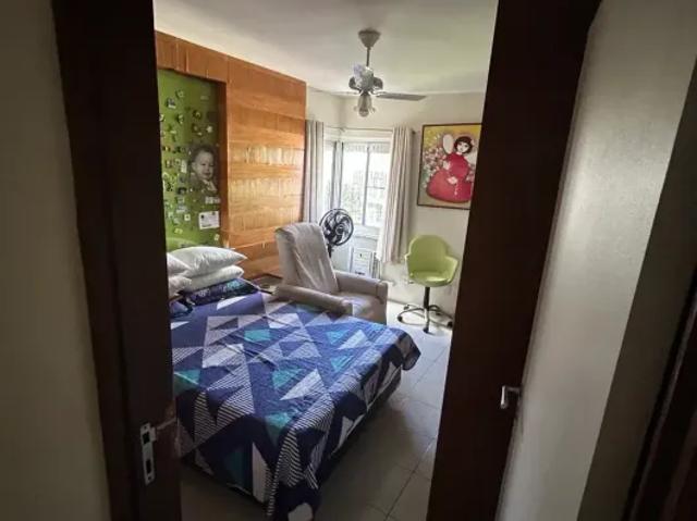 Amplo apartamento à venda | 188,5m² | 3 quartos | 2 vagas | andar alto