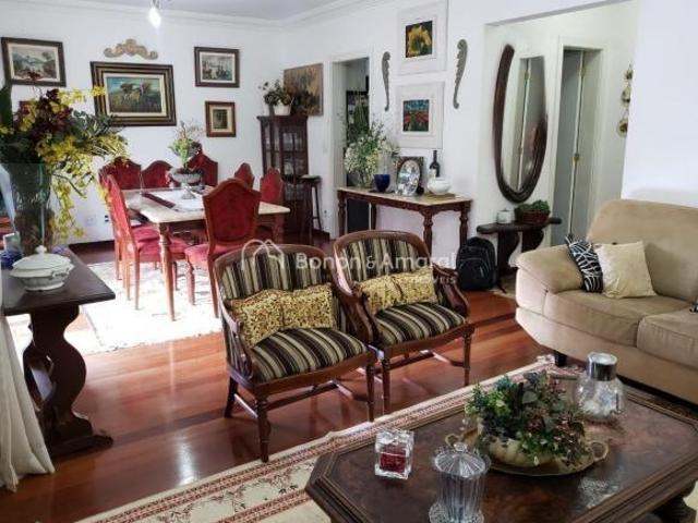 Amplo Apartamento à Venda no Coração do Cambuí Rua Júlio de Mesquita