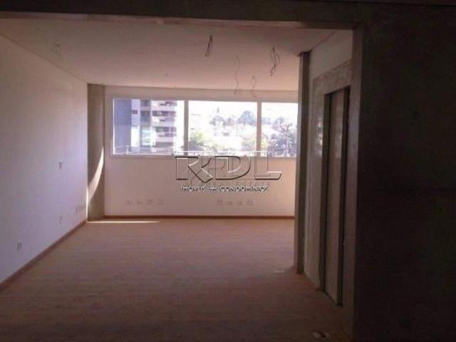 AMPLO APARTAMENTO À VENDA BAIRRO JARDIM