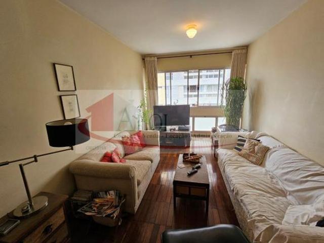 Amplo apartamento à venda com 3 dormitórios e vaga de garagem ao lado do metrô sumaré