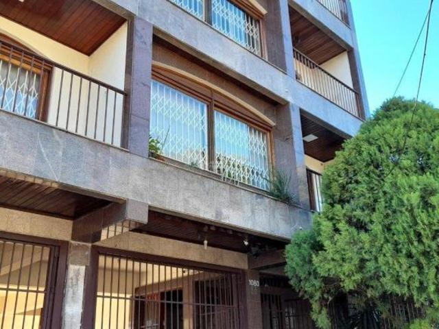 Amplo apartamento à Venda Vila Ipiranga 156 m²