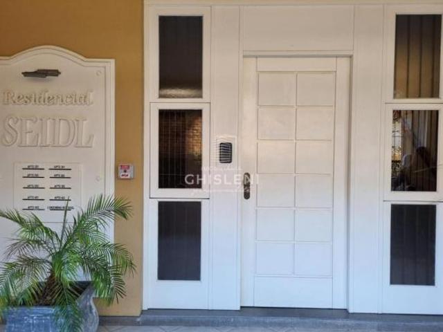 AMPLO APARTAMENTO CENTRO DE GRAMADO