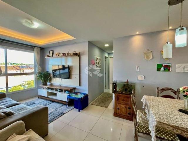 Amplo apartamento com 3 dormitórios, 1 suíte, 1 vaga, bairro Cavalhada Porto Alegre