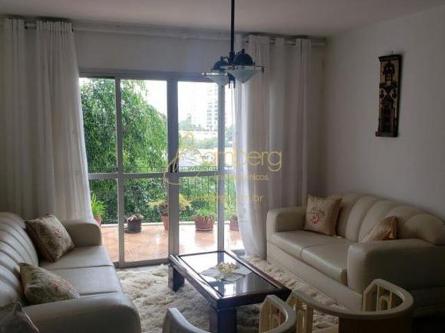 Amplo Apartamento, com 3 dormitórios e 1 suíte!