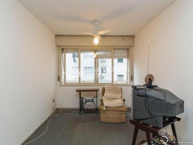 Amplo apartamento com 1 quarto no bairro Santana