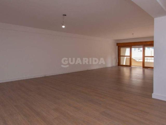 Amplo apartamento com 1 quarto, sacada e vaga de garagem COD: 25000