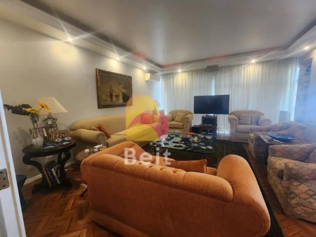 Amplo apartamento com 264 m² e 4 Quartos em Ipanema