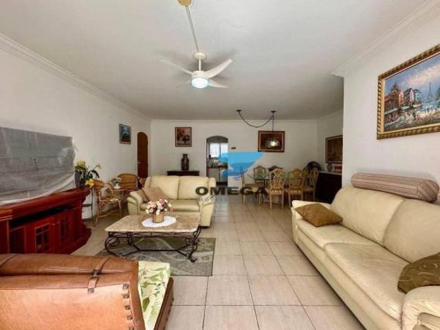 Amplo apartamento com 4 dormitórios sendo 1 suíte à venda Pitangueiras Guarujá/SP. CONFIRA MAIS
