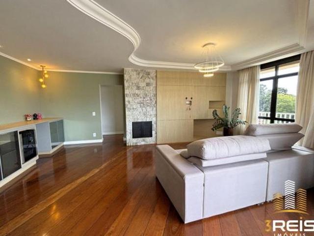 AMPLO APARTAMENTO COM VISTA PANORÂMICA NO CENTRO EM SOCORRO/SP