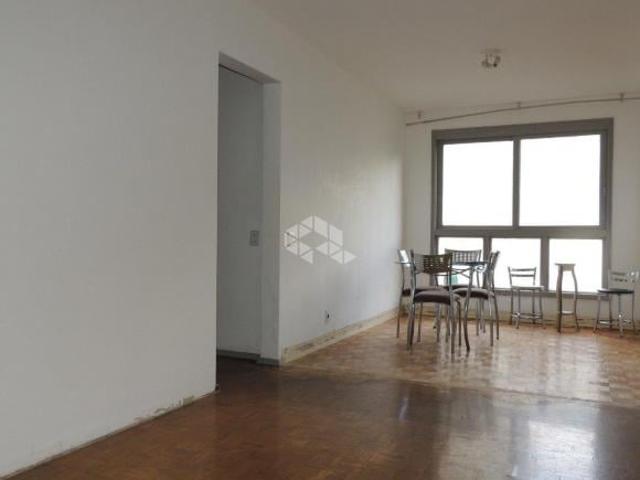Amplo apartamento de 114,96 m² com excelente iluminação, ventilação cruzada e vista definida oport