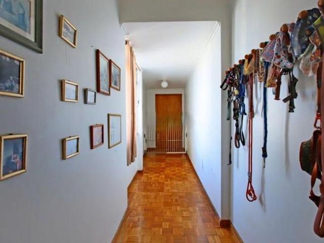 Amplo apartamento de 130m² privativos no Centro Histórico de Porto Alegre