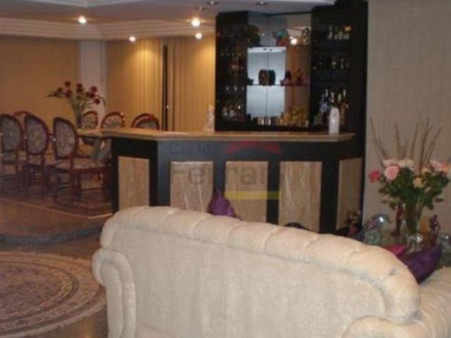 AMPLO APARTAMENTO DE ALTO PADRÃO NA VILA MARIA ALTA, COM 3 SUÍTES, 4 VAGAS DE GA