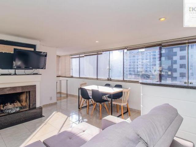 Amplo apartamento duplex com 2 dormitórios e 1 vaga de garagem