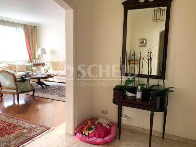 AMPLO APARTAMENTO EM ÓTIMO LOCAL DO ITAIM