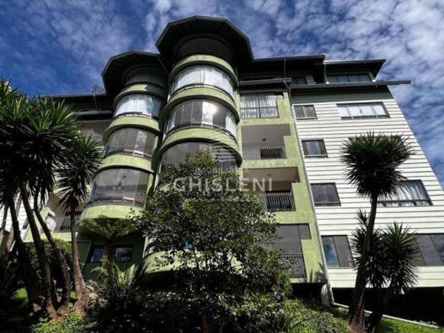 AMPLO APARTAMENTO MOBILIADO COM 3 DORMITÓRIOS