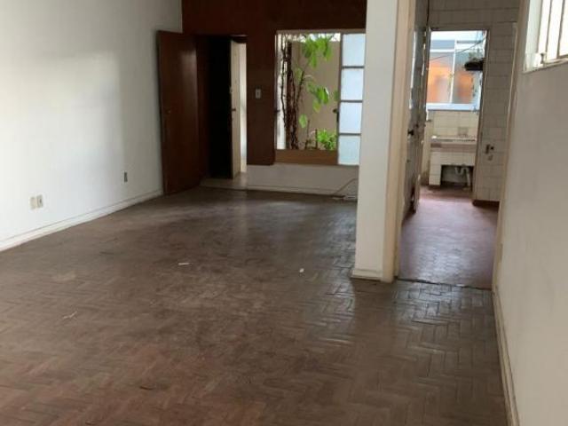 Amplo Apartamento na Rua dos Pinheiros com 114m²!
