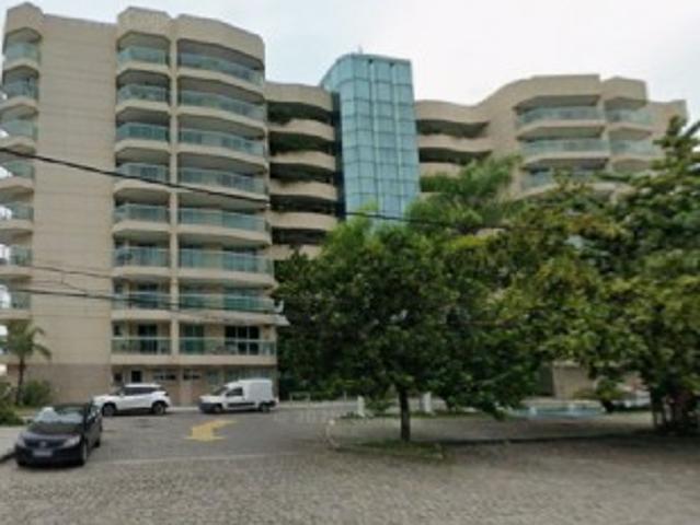 Amplo Apartamento no Recreio dos Bandeirantes em Rio de Janeiro Novo