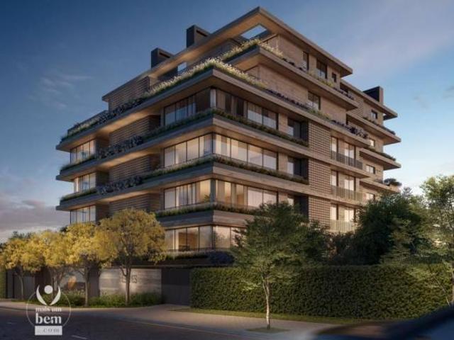 Amplo apartamento novinho 166,00 m² com 3 suítes, 3 vagas de garagem á venda por R$ 2.850.000,00