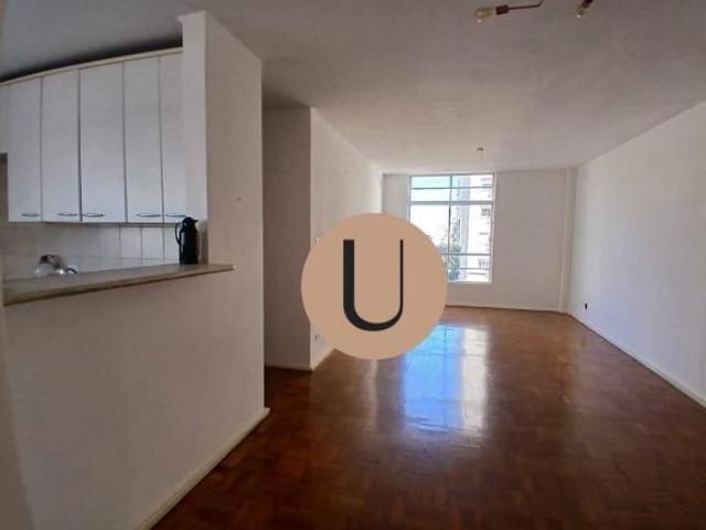 Amplo apartamento, próximo ao metro Ana Rosa