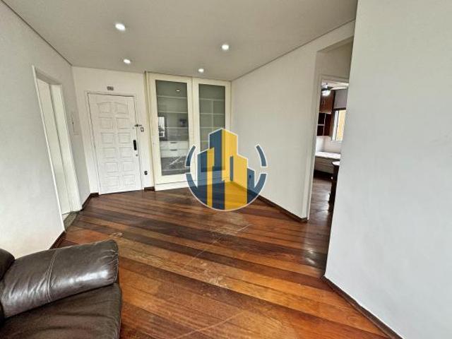 AMPLO APARTAMENTO PRÓXIMO AO METRÔ VILA MARIANA
