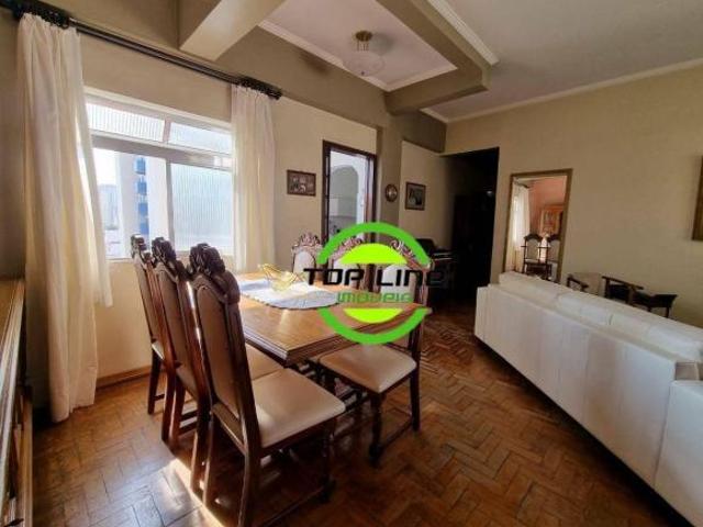 Amplo Apartamento Retrô com 135m² – Santa Cecília, SP