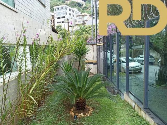 Amplo apartamento Santa Lúcia