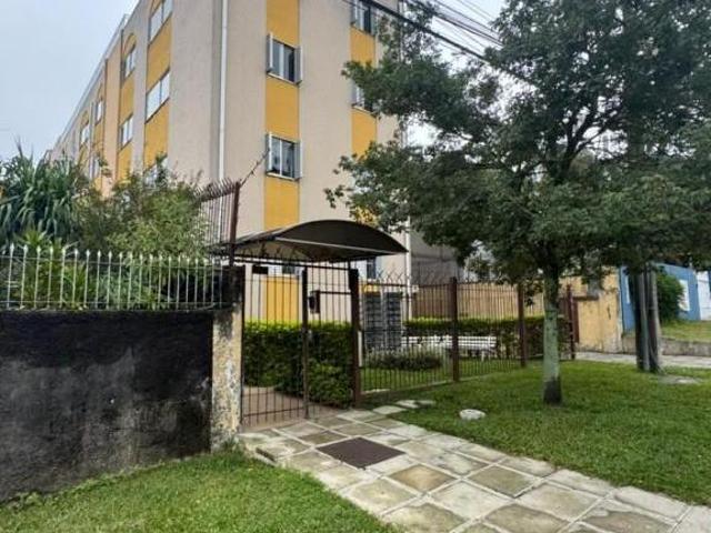 AMPLO APARTAMENTO SEMI MOBILIADO EM ÓTIMA LOCALIZAÇÃO!