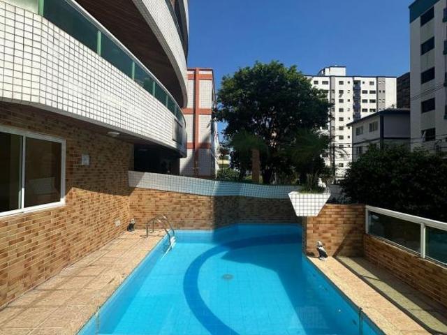 Amplo apto com 2 Quartos 1suite, 2 sacadas e 1 vaga Guilhermina Praia Grande