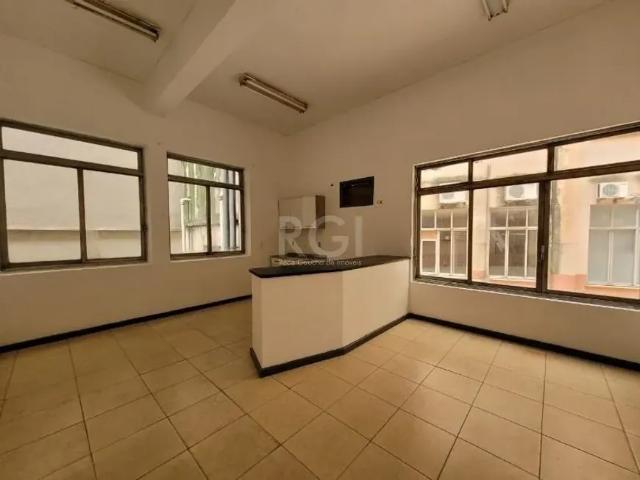 Amplo Conjunto Comercial 1.499m² no Centro Histórico de Porto Alegre