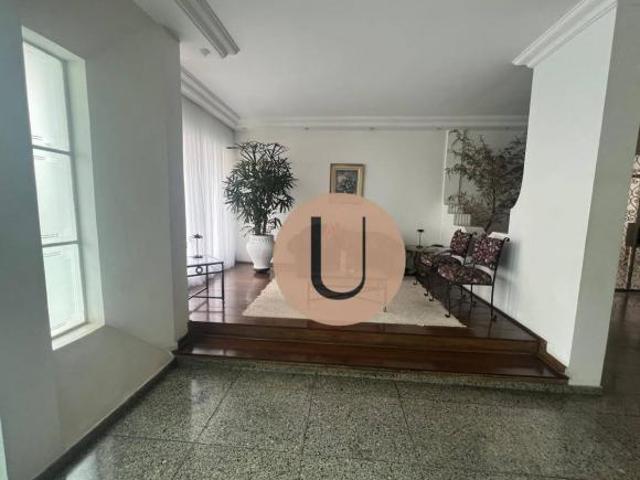 Amplo e Privilegiado: 144m² na Avenida mais desejada da Mooca
