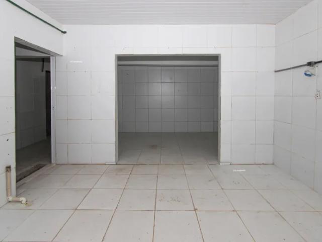 Amplo imóvel comercial em localização estratégica!
