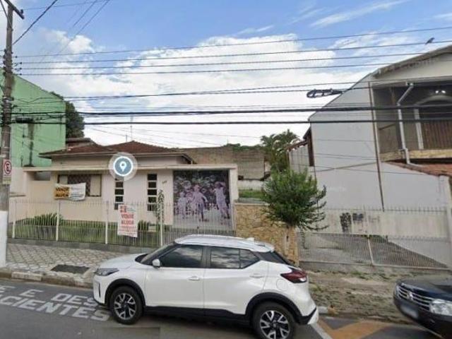 Amplo Imóvel Comercial à Venda e Locação no São Benedito – Ideal para Consultórios, Escritórios e Ma