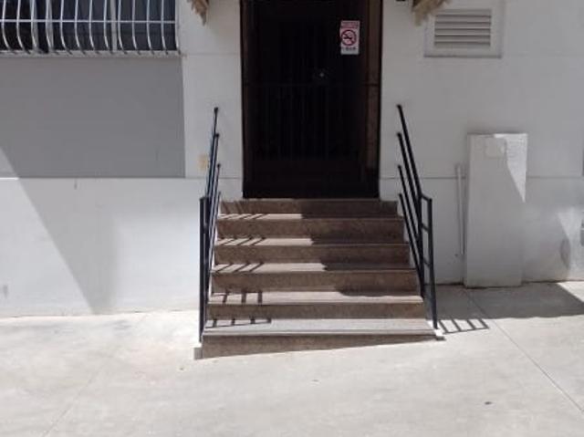 Amplo Quarto individual em ótimo apartamento