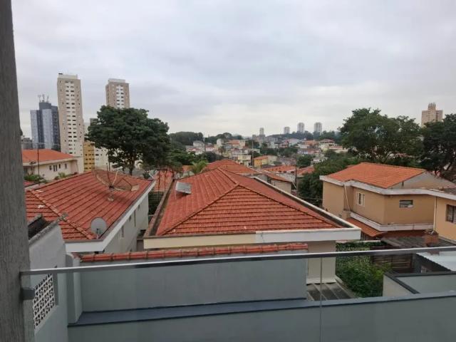 Amplo sobrado no Parque São Domingos, com Piscina