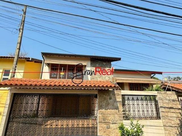 Amplo Sobrado a Venda com 04 suítes em área nobre da cidade Jardim Moacyr Arruda Indaiatuba/SP