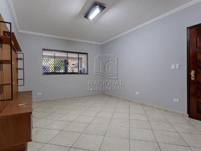 Amplo sobrado à venda no Parque Novo Oratório – 391m² construídos, 4 dormitórios