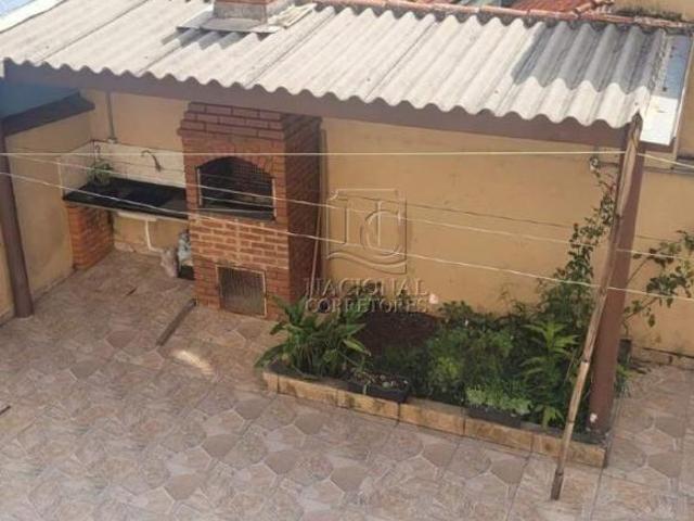 Amplo sobrado à venda no Parque Erasmo Assunção com 265m² – 3 dormitórios e 3 vagas!