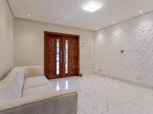 Amplo sobrado à venda no Parque Jaçatuba com 562m², planejados, área gourmet e 2