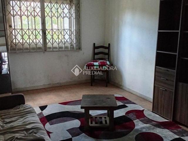 amplo sobrado bairro Nonoai