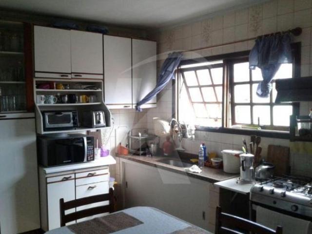 Amplo sobrado com 4 vagas na Vila Mazzei